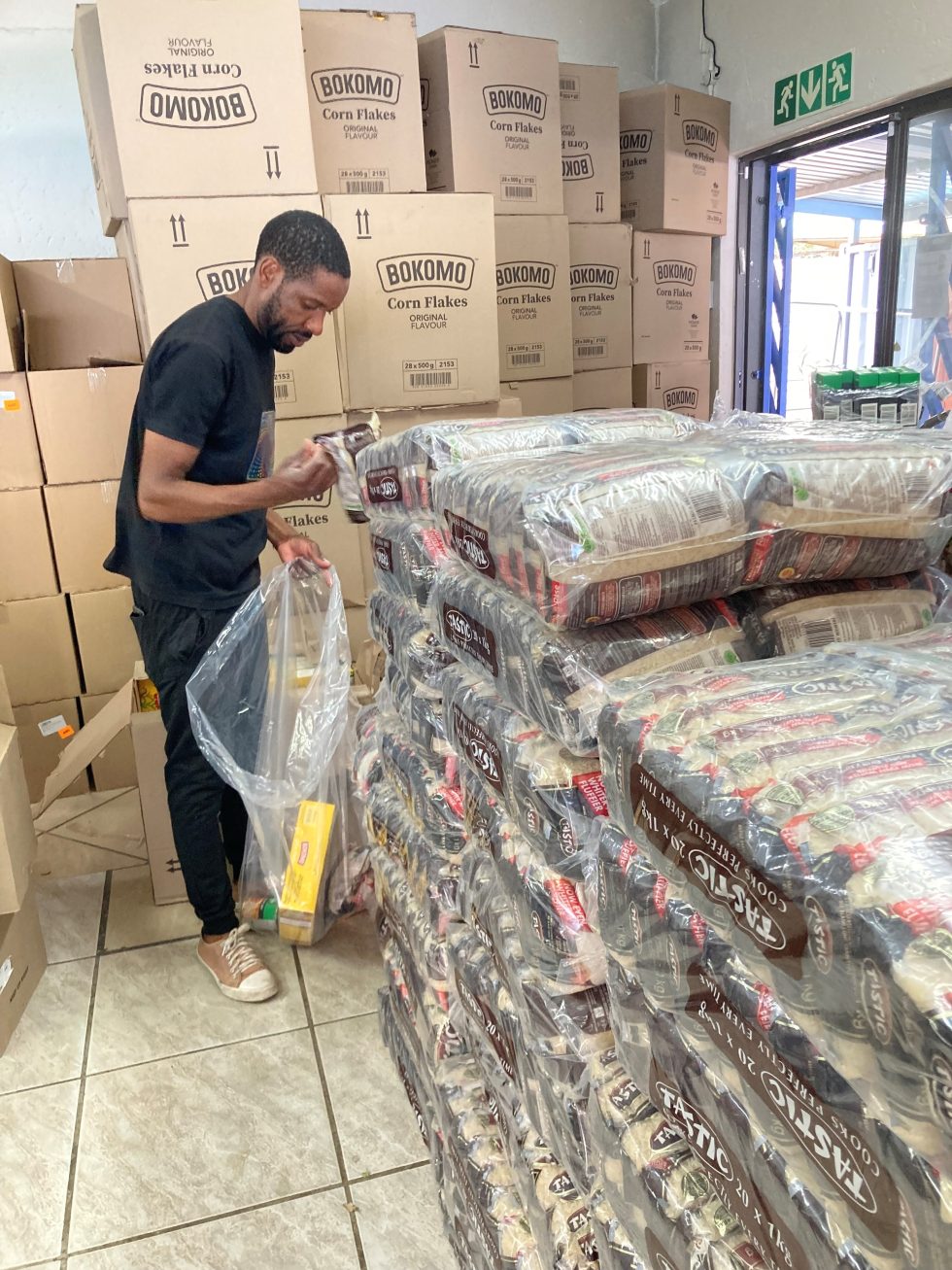 Core Food Project: Weekly Food Hampers | Yad Aharon & Michael